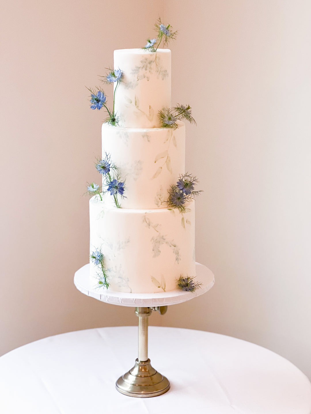 Weddings – Shop Wild Rose Cakes